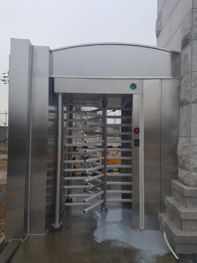 Full Height Rotor Turnstile Pedestrian Revolving Gate Access Control ...